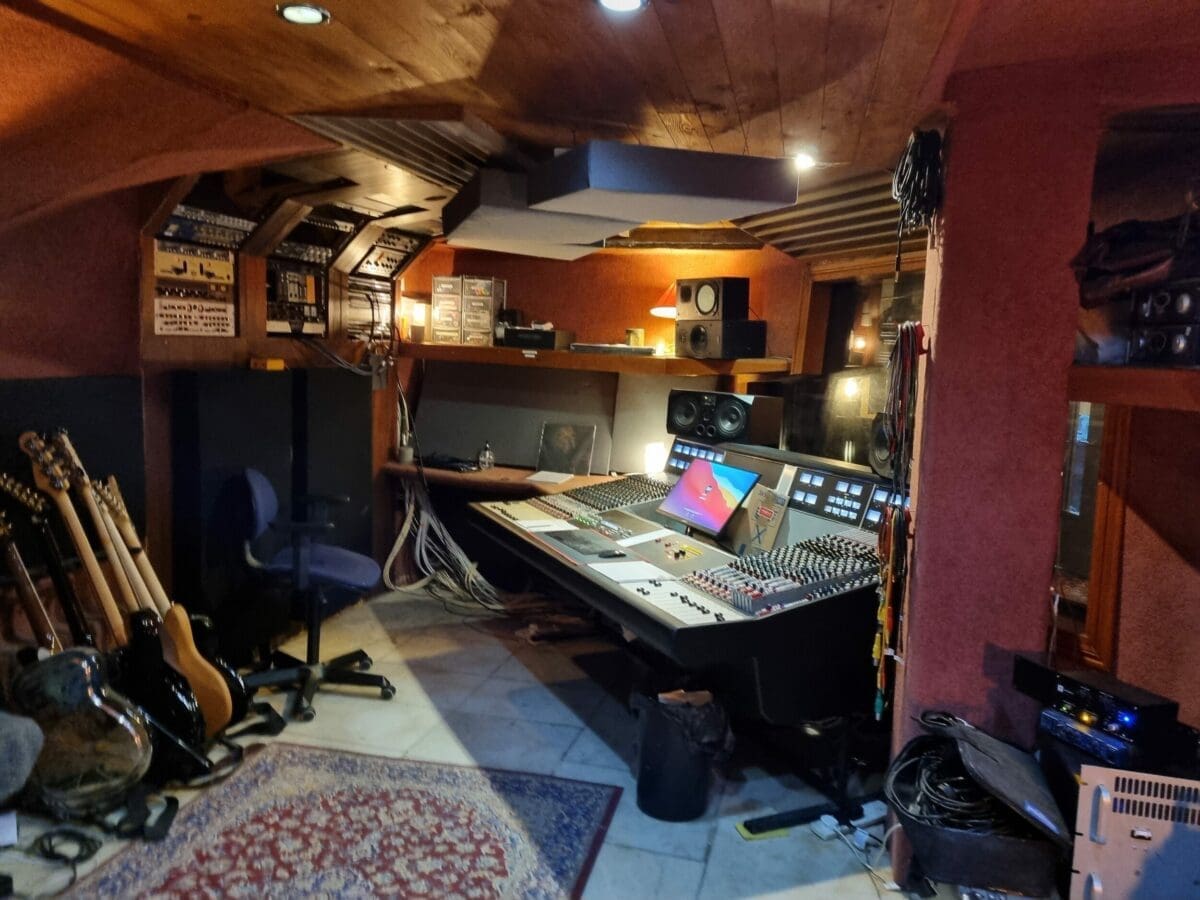 Recording Studio Manchester | Мusic Gateway